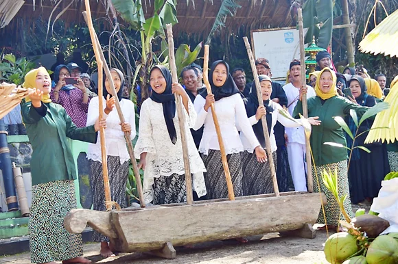 Ngabumi di Pulo Majeti – Radartasik.id