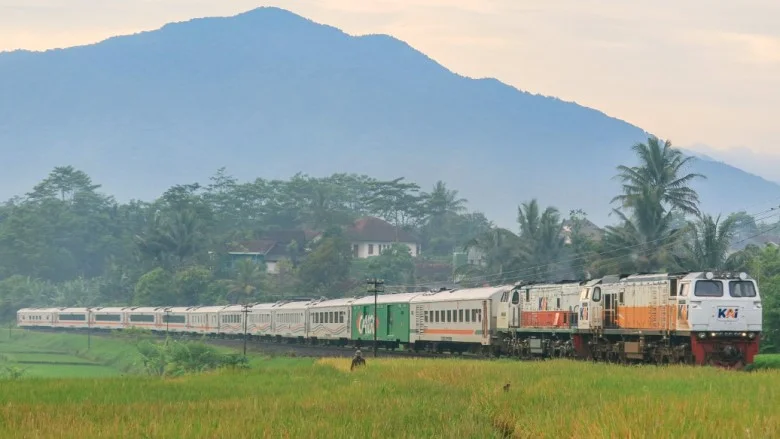 TERBARU! Ini Jadwal Kereta Api Garut-Bandung Mulai 1 Juni 2023 ...