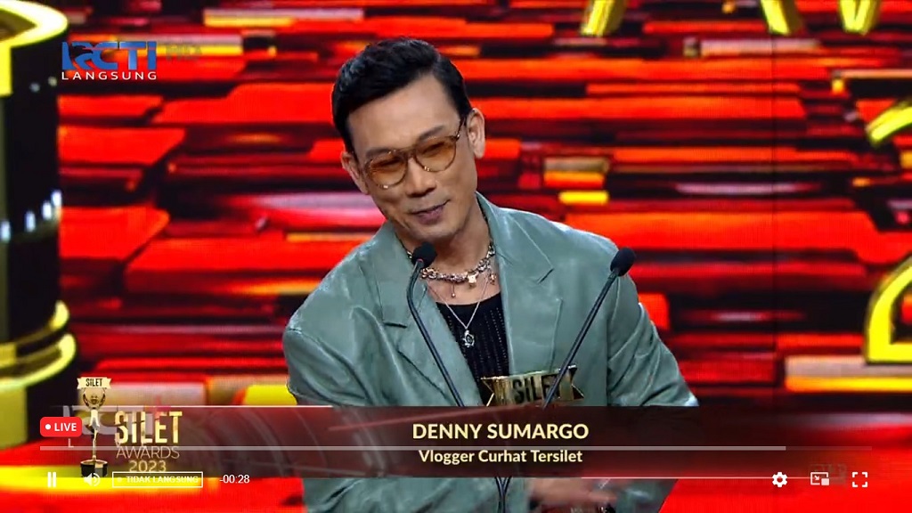 Denny Sumargo Juri Indonesia’s Got Talent Sabet Piala Silet Awards 2023 Kategori Vlogger Curhat ...