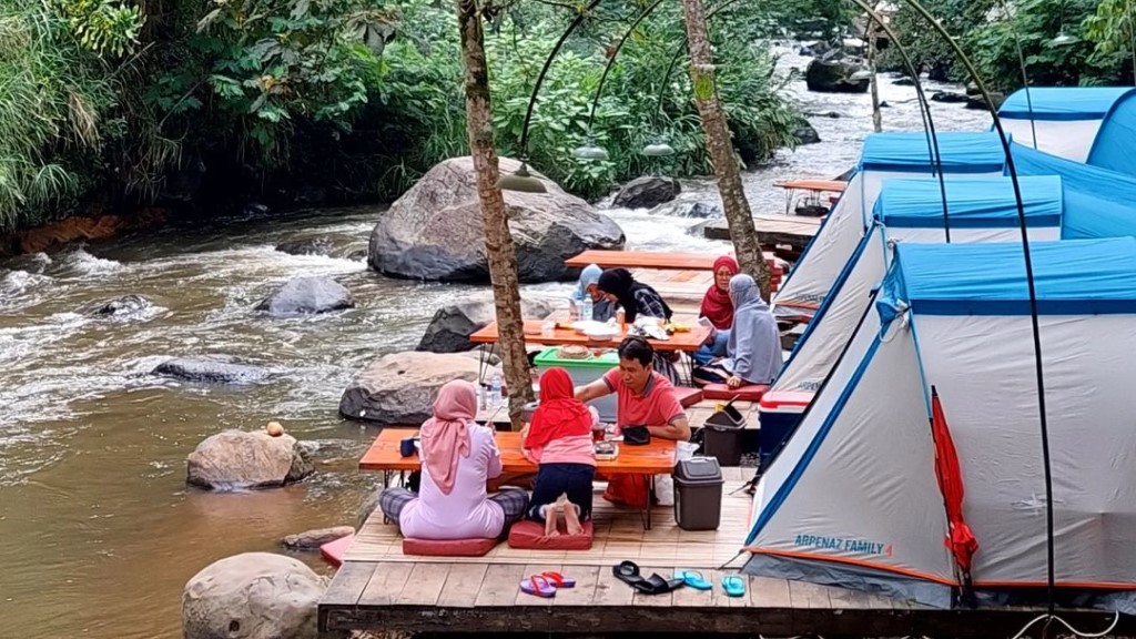 Selain Ciwidey, 5 Tempat Camping di Pangalengan Bandung Ini Juga Tidak ...
