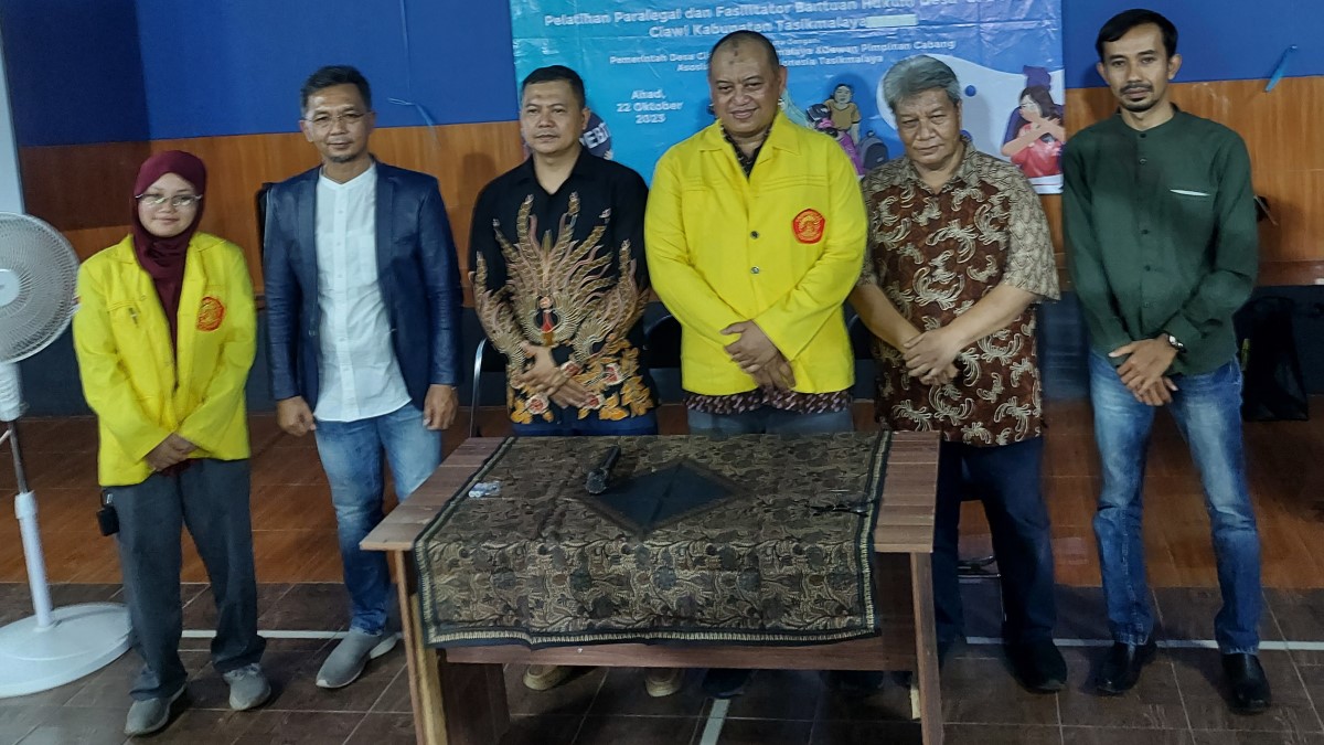 Bank Emok Dibenci Tapi Dibutuhkan, Fakultas Hukum UI Ingatkan Bahaya ...