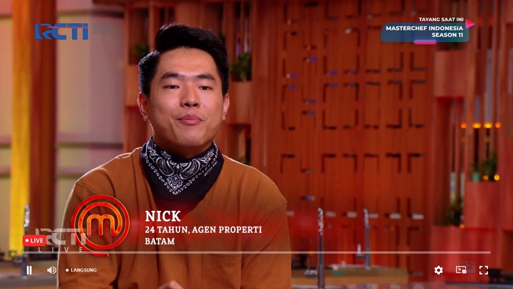 Superfood Salad with Orange Dressing Jadi Rahasia Kemenangan Nick di ...