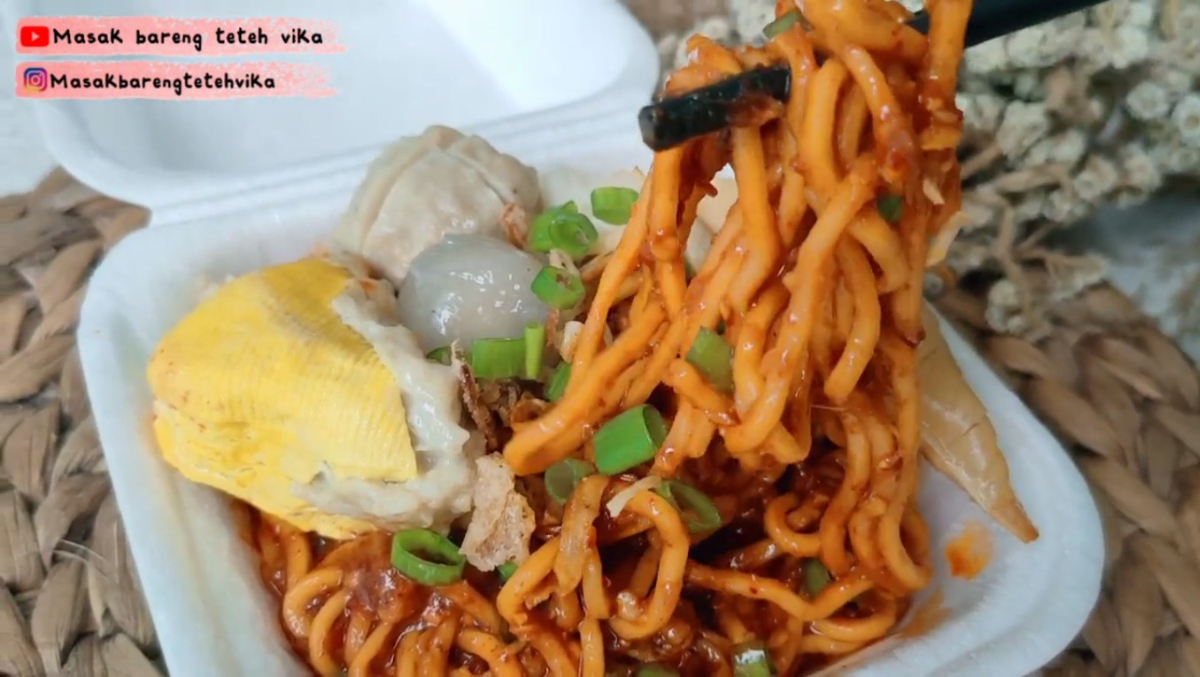 Resep Mie Jebew, Kuliner Viral Khas Garut yang Mulai Menjamur di ...