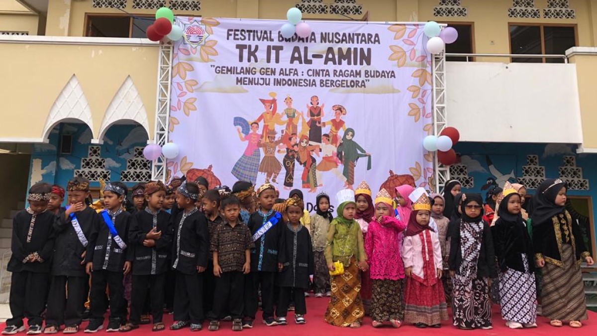 TK IT Al-Amin Kota Tasikmalaya Tanamkan Cinta Budaya Nusantara Sejak ...