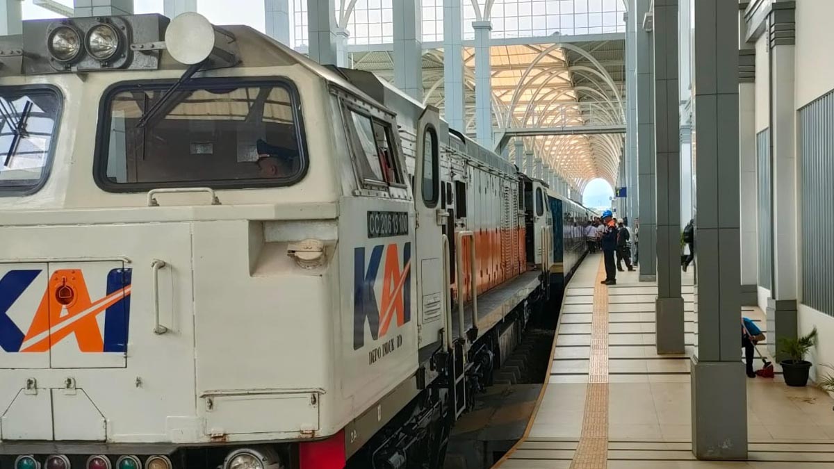 Kereta Api di Stasiun Garut Bisa Jadi Pilihan ASN untuk Perjalanan ...