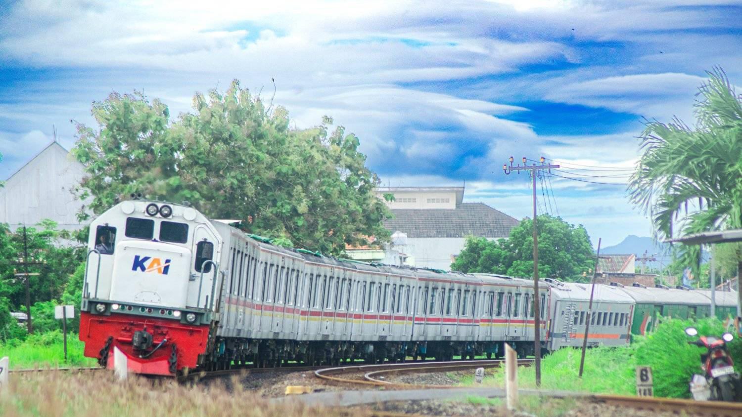 Viral! Kereta Api Pangandaran Mulai Beroperasi, Harga Tiketnya Cuma ...