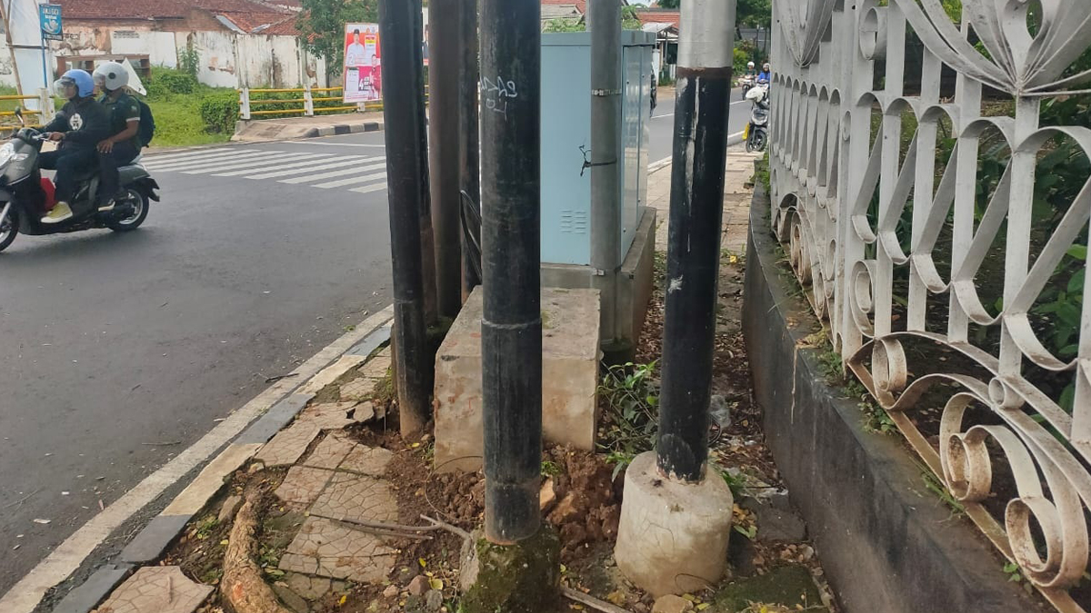 Trotoar di Kabupaten Ciamis Perlu Penataan Ulang, Ada Hak Pejalan Kaki ...