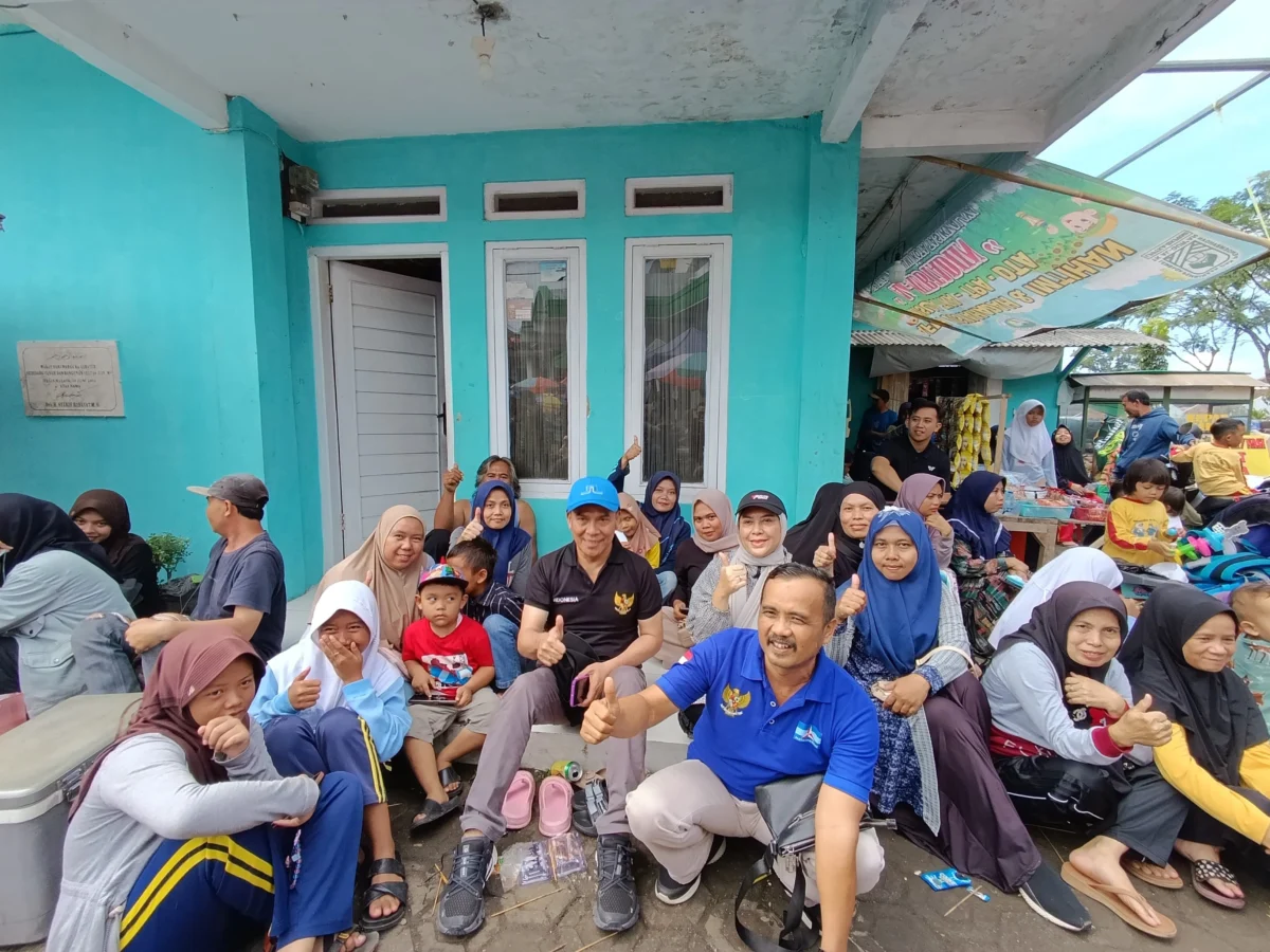 Warga Cibatur Secara Kolektif Doakan H Azies Rismaya Mahpud Maju di ...