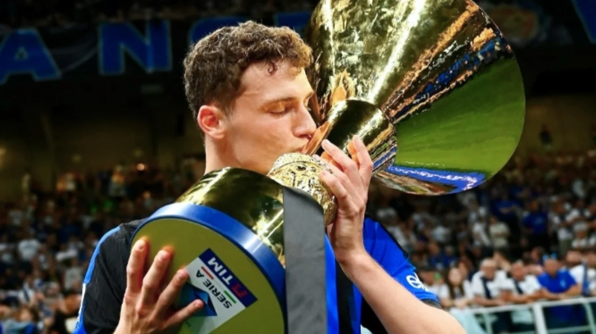 Posting Foto dengan Bek AC Milan, Pavard Dihujat Fans Inter – Laman 2 ...
