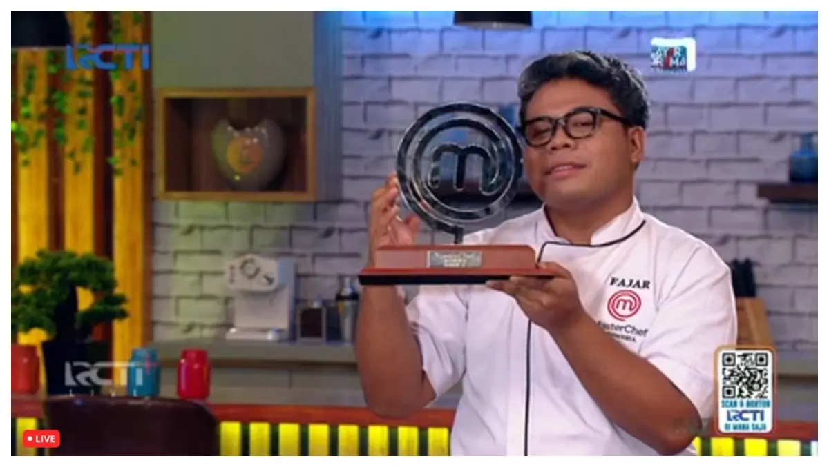 Congrats! Fajar Raih Gelar Juara MasterChef Indonesia Season 12, Unggul ...