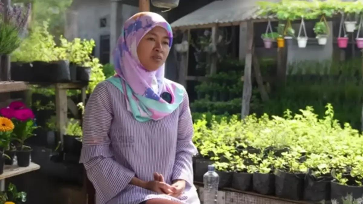 Hobi Jadi Cuan! Irukawa Elisa Ubah Kebun Herbal di Rumah Jadi Tempat ...